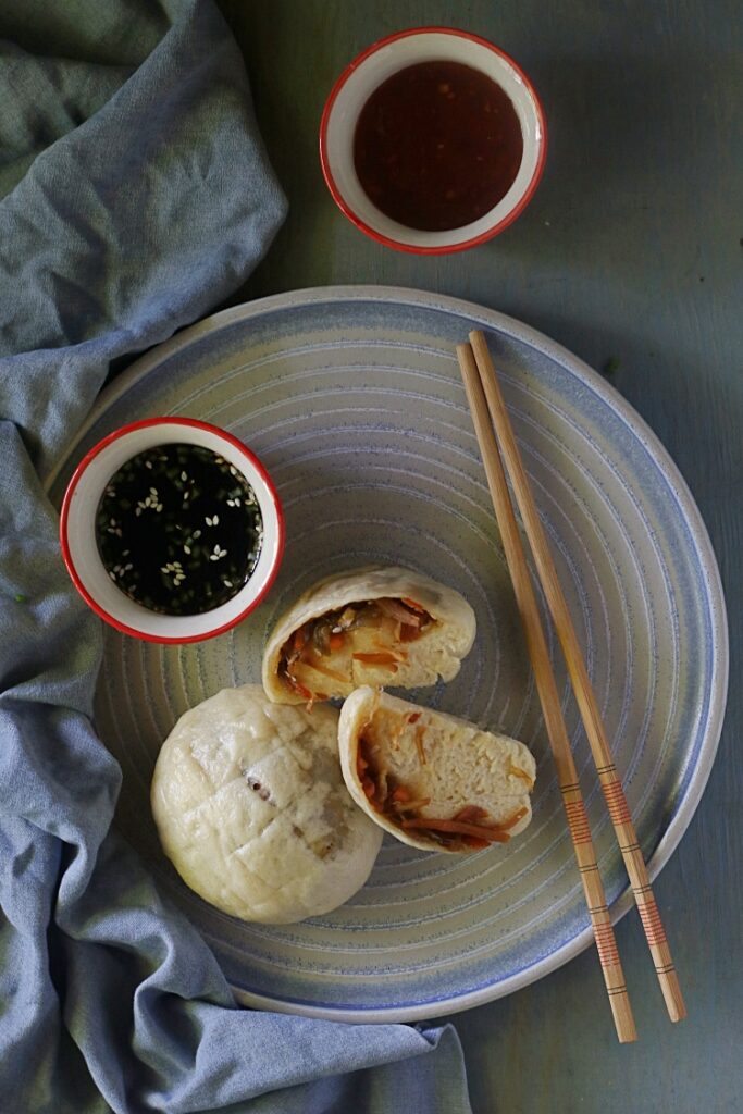 Chinese Stuffed Steamed Buns - My Diverse Kitchen - A Vegetarian Blog